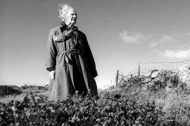 A Poem by R. S. Thomas – Book Jotter